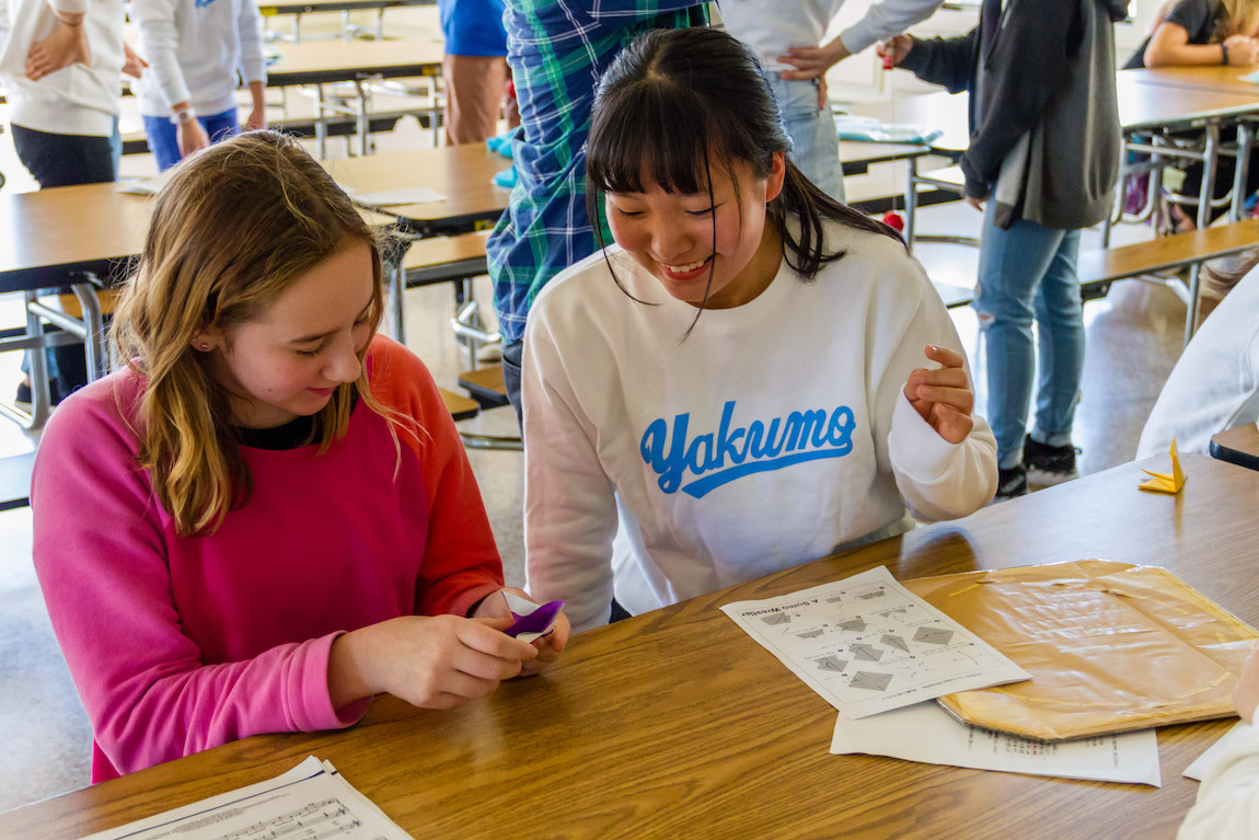 Yakumo Academy Junior High School Visits Garden Street Academy